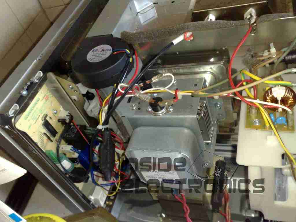 Combo Microwave – Experimental Engineering