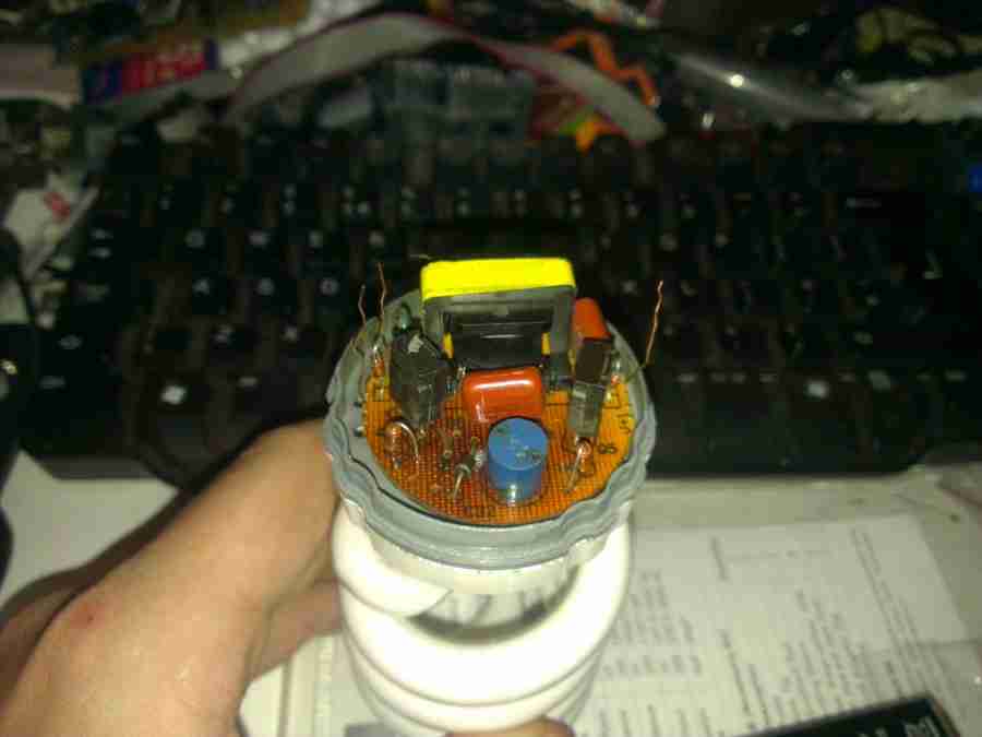 12v CFL Lamp Failure Analysis – Experimental Engineering