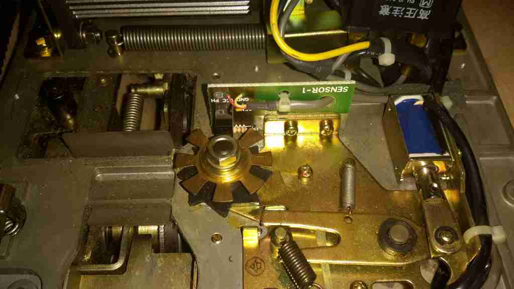 De La Rue Coin Counting Machine – Experimental Engineering