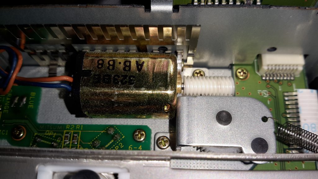 HP SureStore DAT40 Tape Drive – Experimental Engineering