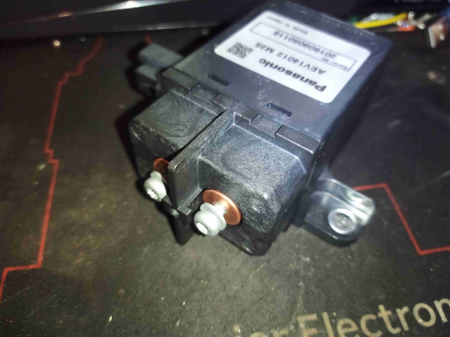 BMW Series 5 Hybrid Battery Contactor Pack Teardown – Experimental ...